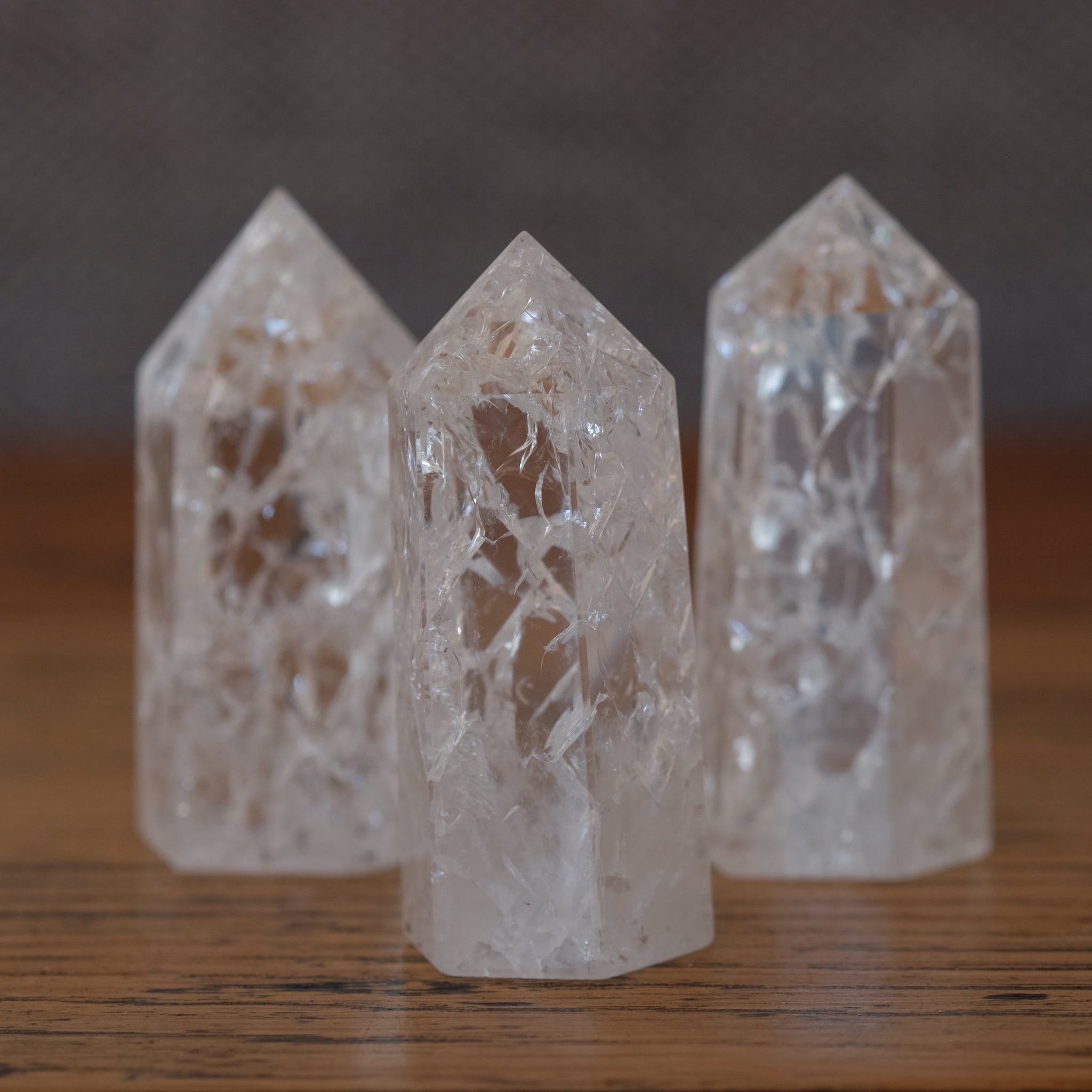 Crackle Quartz Tower – Words of Wisdom