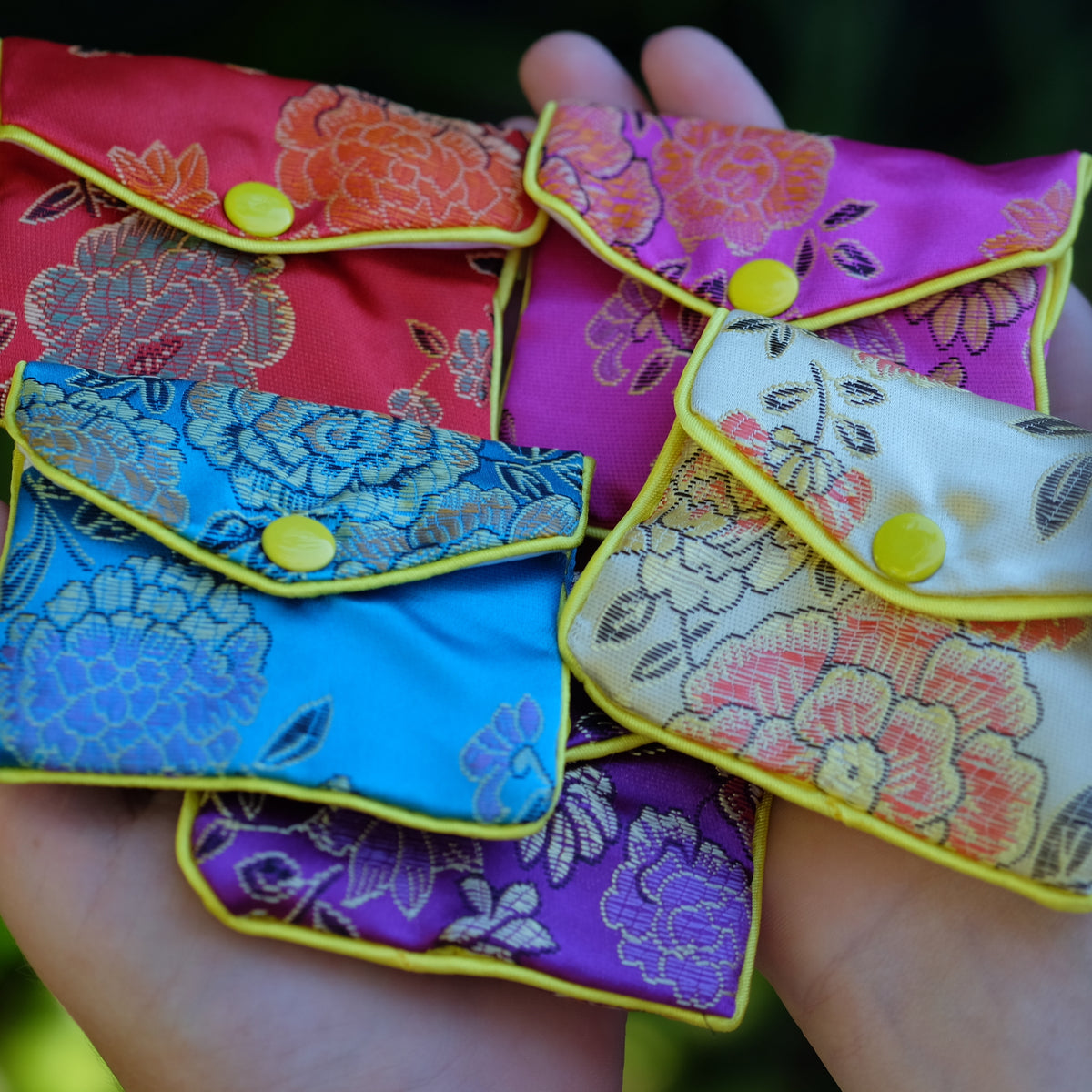 Oriental Mini Purse – Words of Wisdom